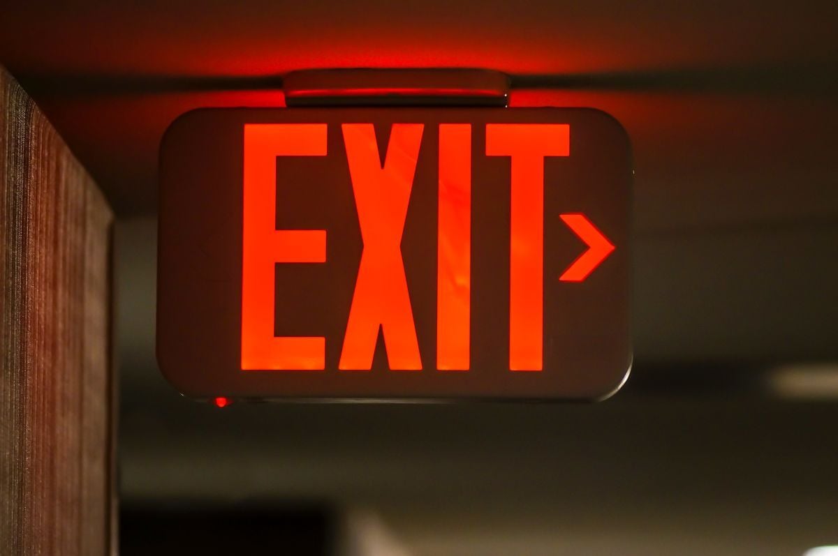 How Long Do Exit Sign Batteries Last and When Should You Replace Them?